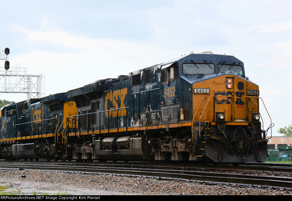 CSX 5452